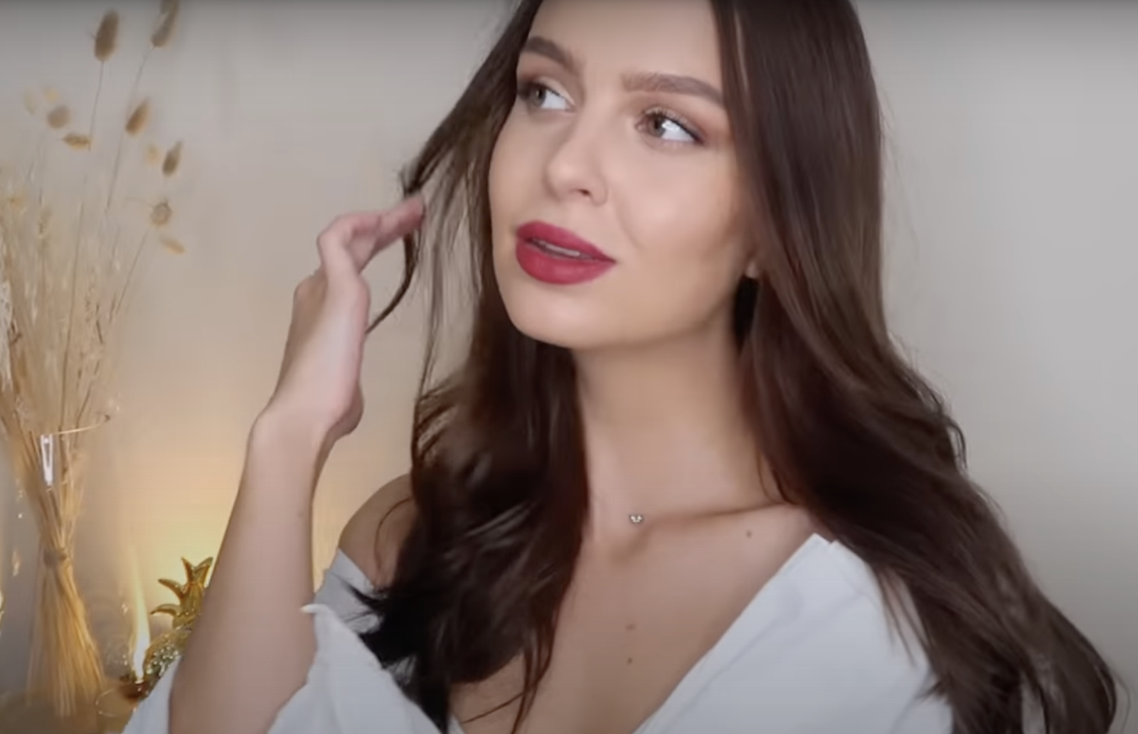 Soda oder Ei: Friseure erklären, wie man die Haare ohne Shampoo waschen kann. Uberalles