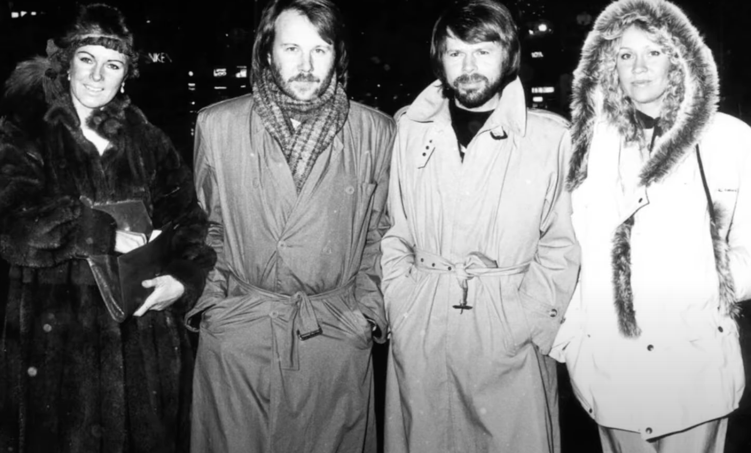 Das erste Treffen seit 36 Jahren: Wie die legendäre ABBA-Band heute ...