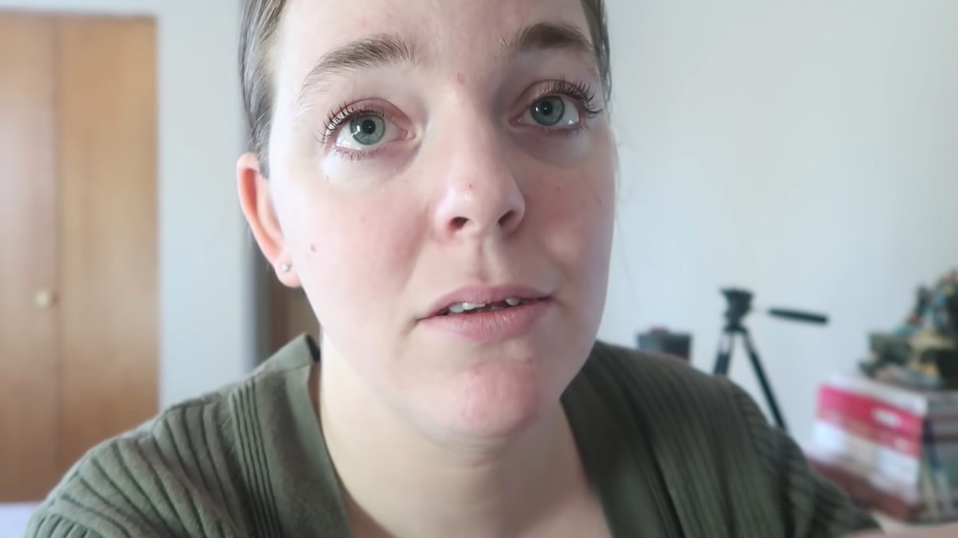 "Mein Mann hat mich verlassen, weil ich nicht hübsch bin: Es bricht mir das Herz". Uberalles